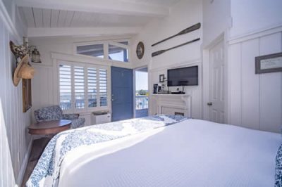 Bandon Oregon Boutique Hotel | Bandon Marina Inn | Waterfront Lodging