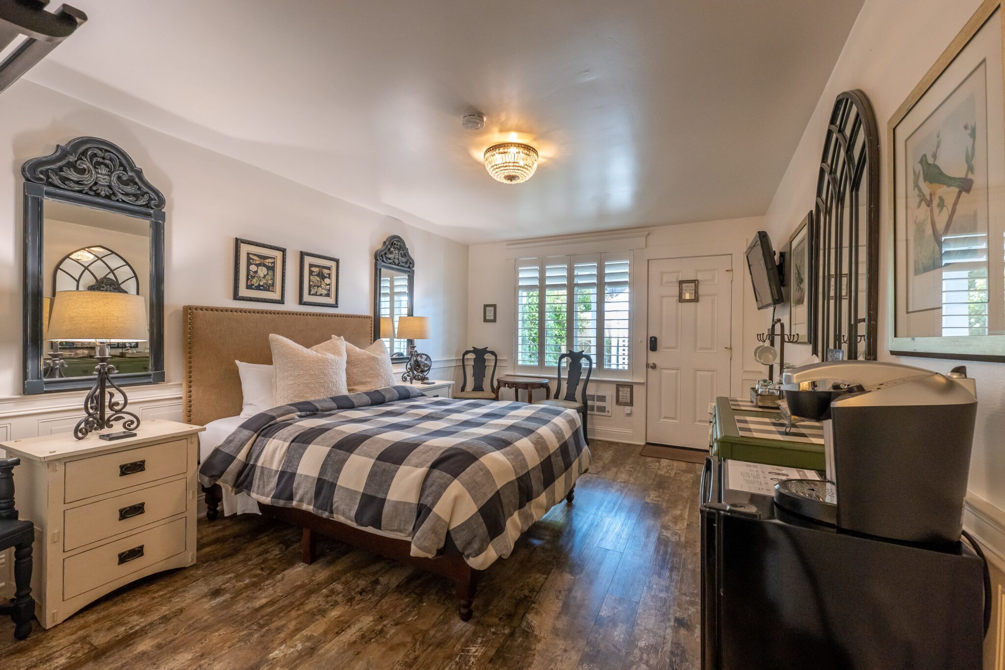 Garden Queen – Bandon Marina Inn